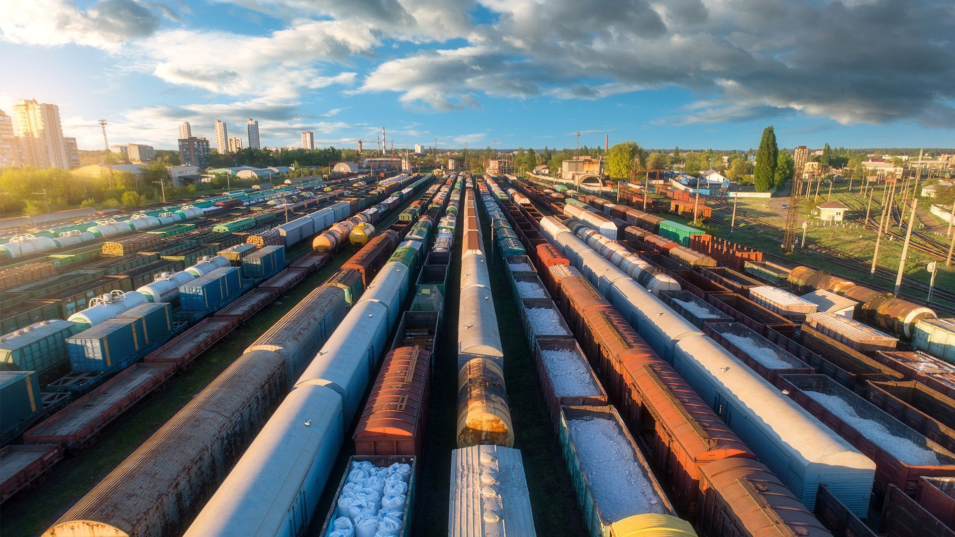 Smith Business Insight - Content - Is Data the Answer to Rail’s Big Fail?