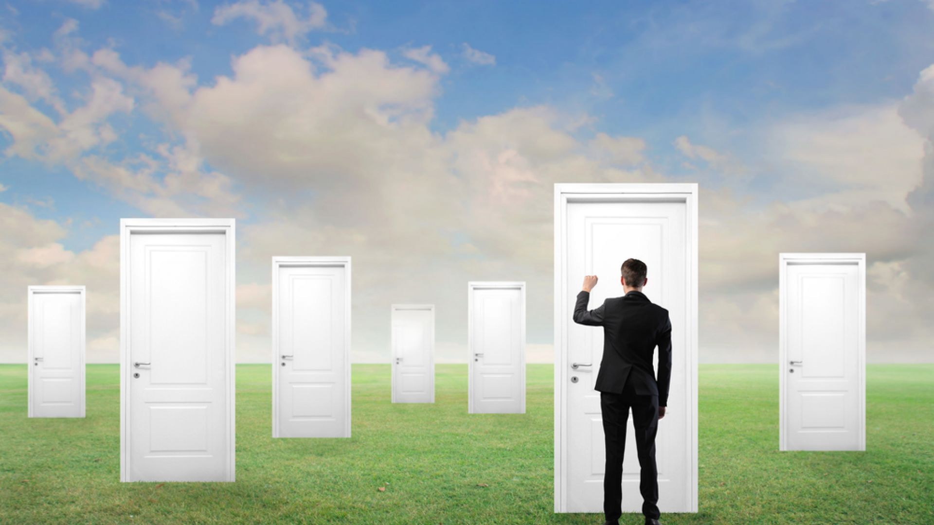 Smith Business Insight - Content - CIOs Keep Knocking